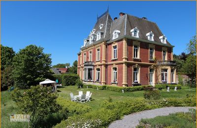 Schloss Dongelberg: Château de Dongelberg | REALPORTICO